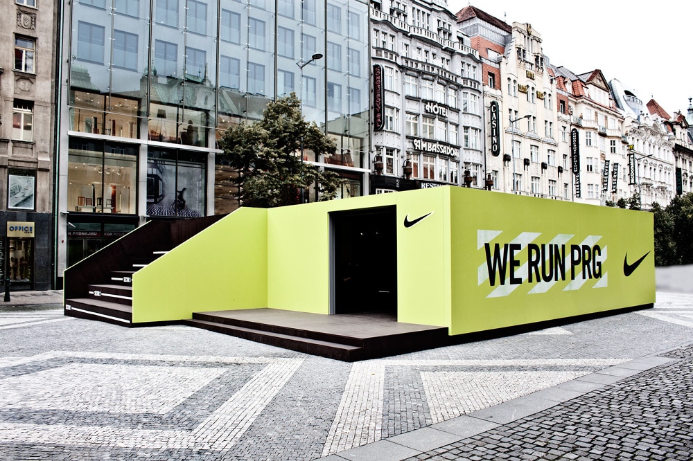 How to Set Up & Open a Successful Pop-Up Shop