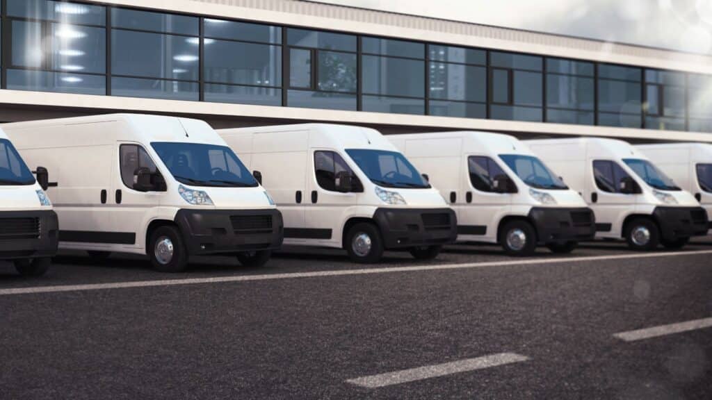 FMS vs TMS: How to Choose the Right System for Your Business?