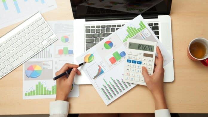 Tips to Conduct a Market Analysis in 6 Steps