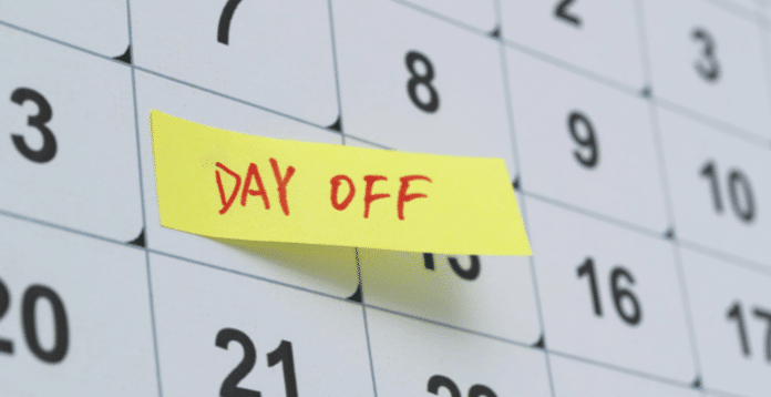 Managing Employee’s Day Off with Leave Management System