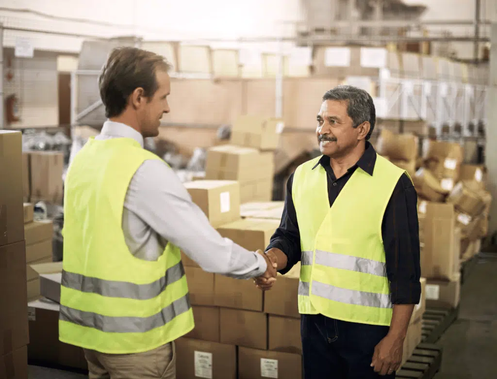 Apa itu OEM? Karakteristik dan Manfaatnya bagi Perusahaan!