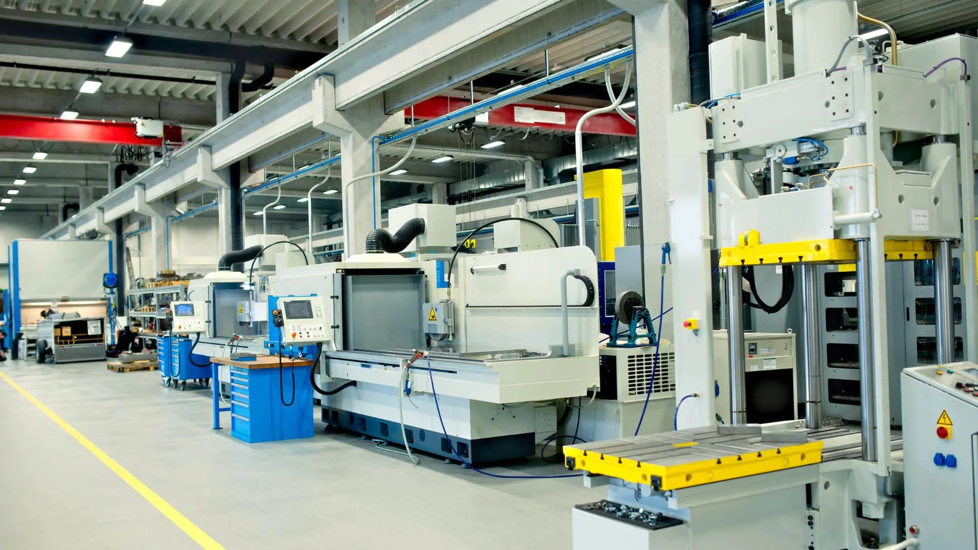 Apa itu Material Handling System (MHS)? Manfaat & Cara Kerjanya