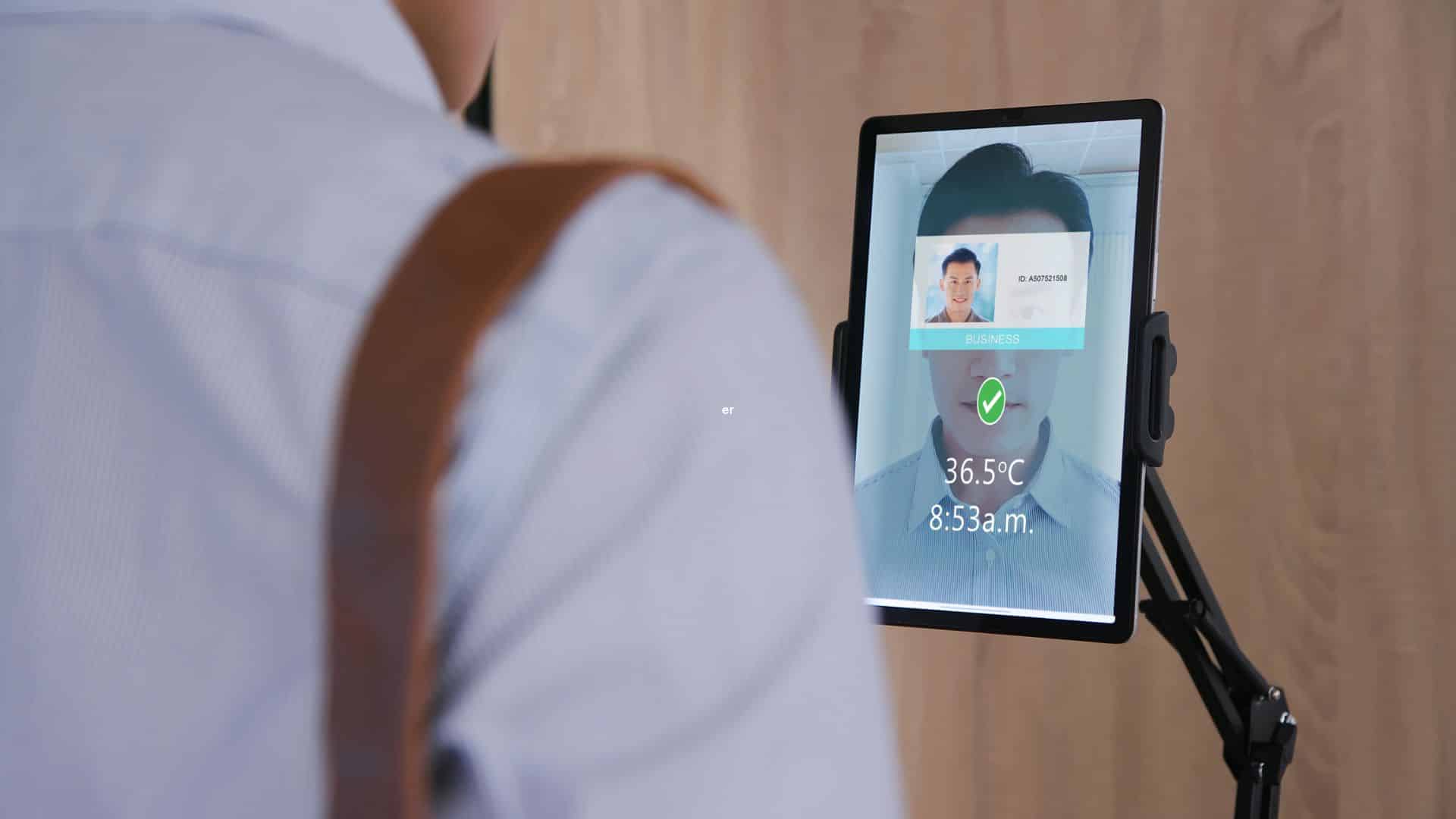 Cara Kerja Face Recognition pada Sistem Absensi Perusahaan