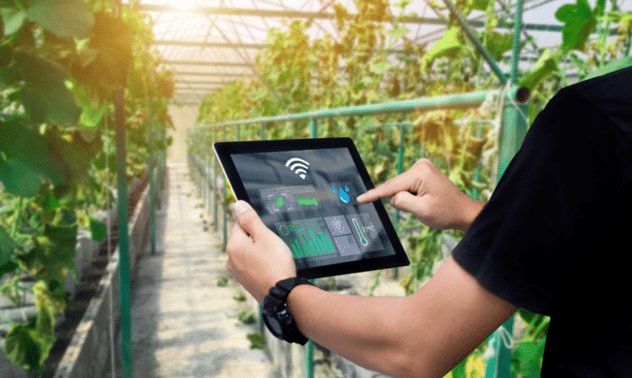 Mengenal Fungsi Fitur Crop Management Software