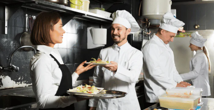 Trend Teknologi yang Perlu Diterapkan pada F&B Service