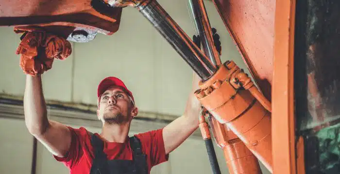 Ketahui Tips Saat Melakukan Maintenance Alat Berat