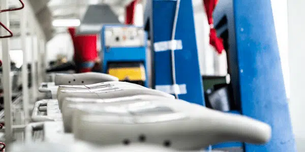 Fungsi Perencanaan Produksi pada Pabrik Sepatu