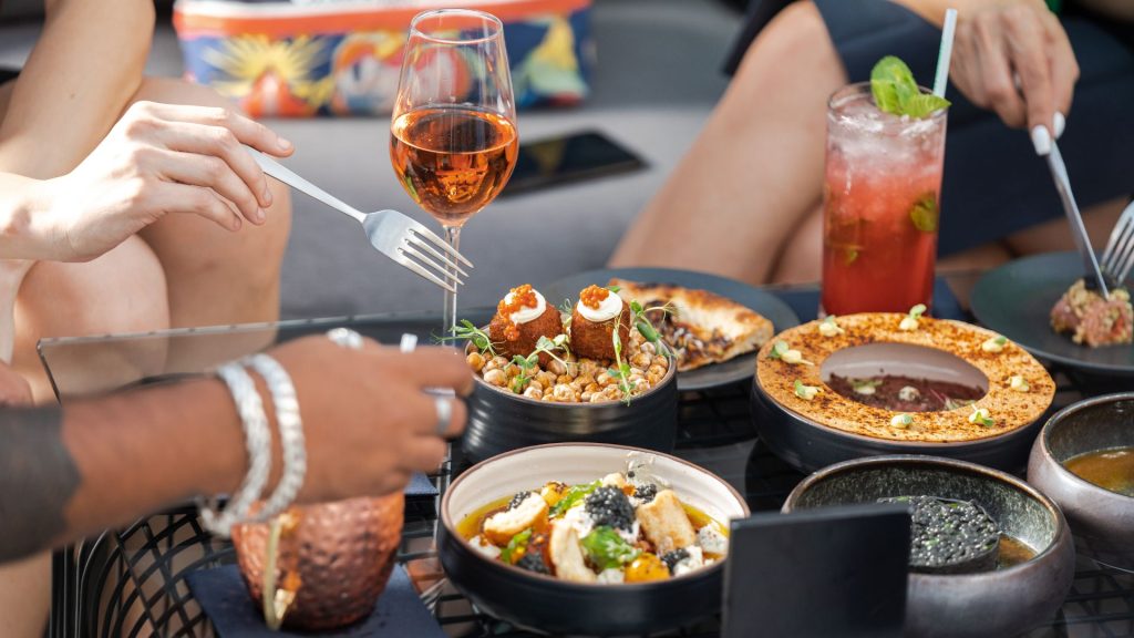 Manfaat Aplikasi Reservasi Restoran dan Cara Implementasinya